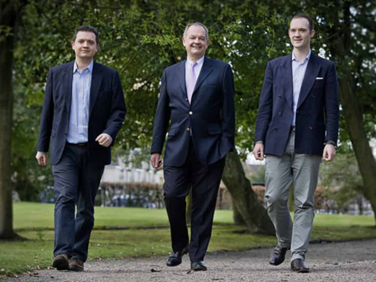 HUNTER LAING & CO. FAMILY TO BUILD NEW DISTILLERY ON ISLAY