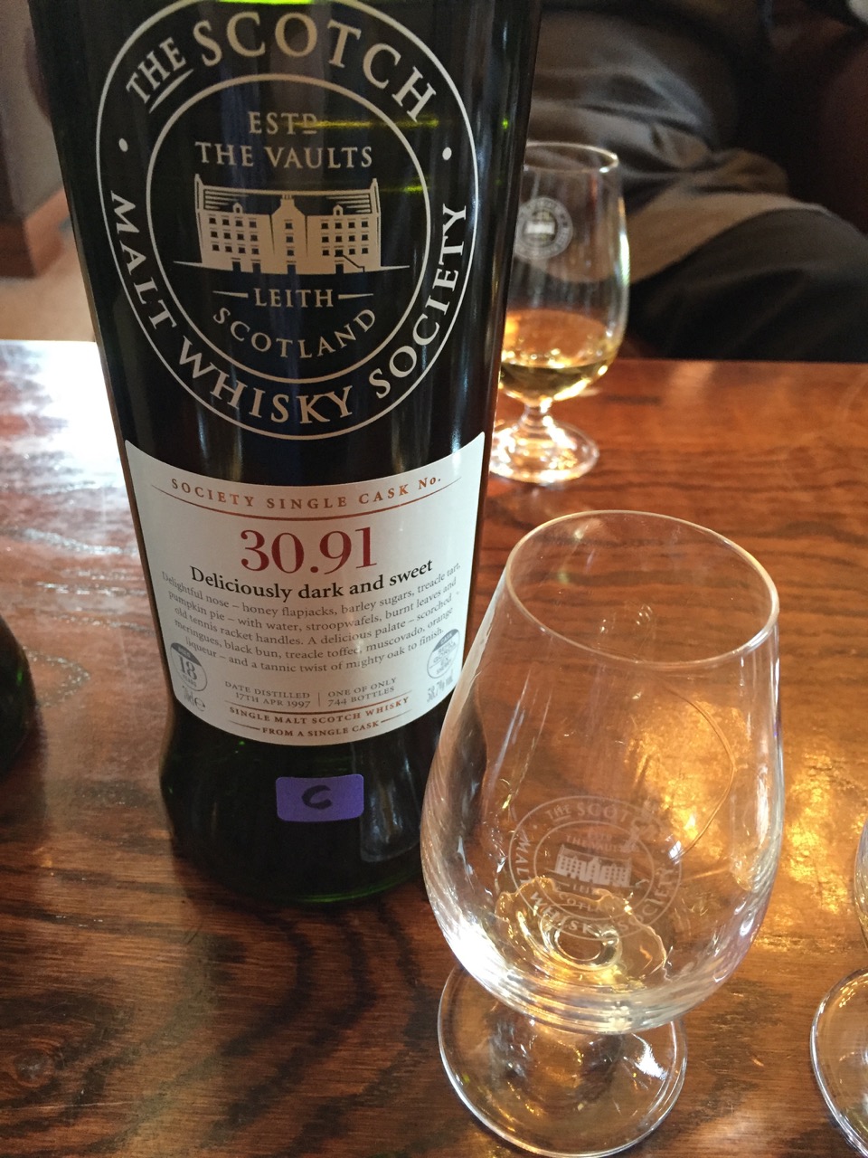 A visit to the SMWS Vaults, Leith in Edinburgh with Gregor, GM